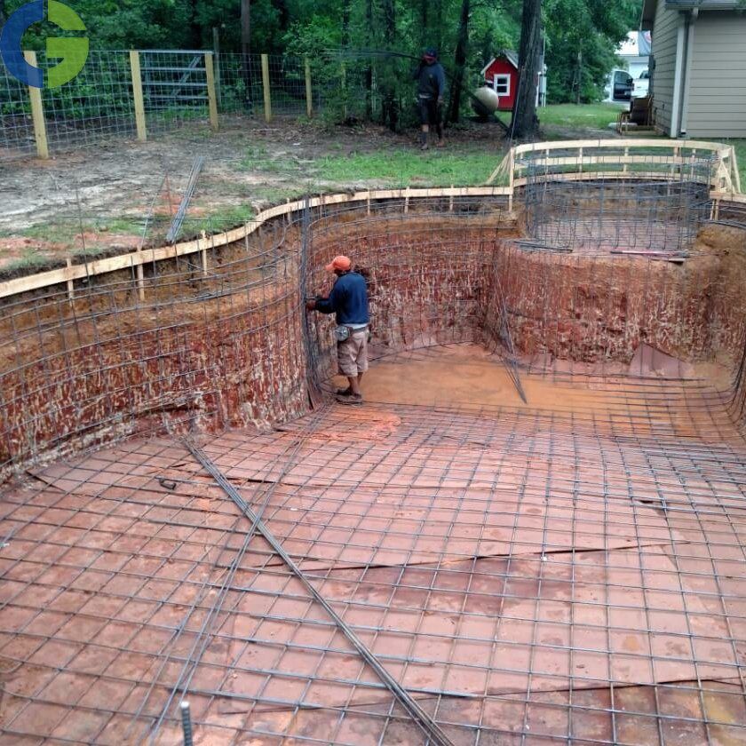 Welded reinforcing mesh