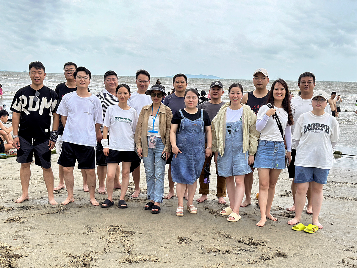 FINELINK Marketing Centre Mid-Year Team Building
