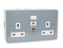 METalclad 13amp twin RCD socket