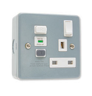 METalclad 13amp twin RCD socket