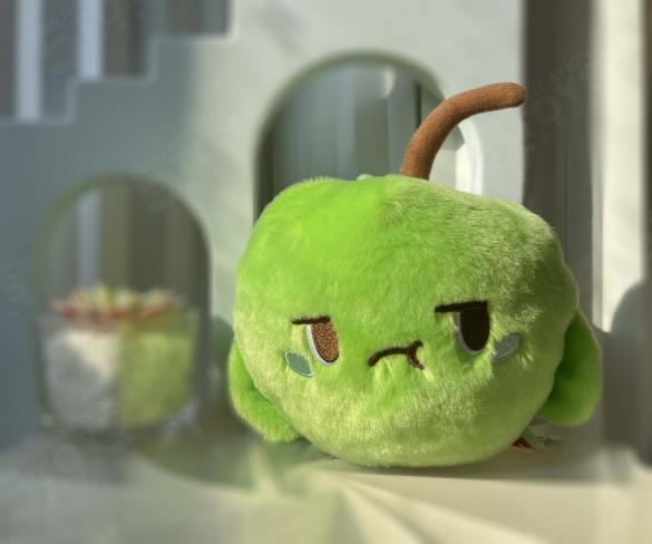 Apple- Claw machine stuffed