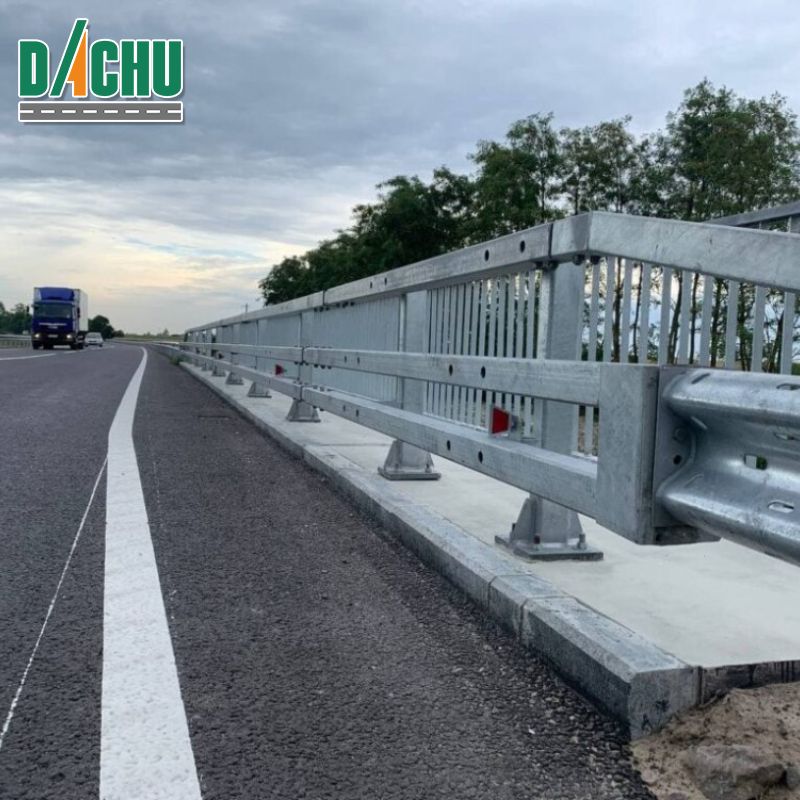 Bridge Guardrails H2