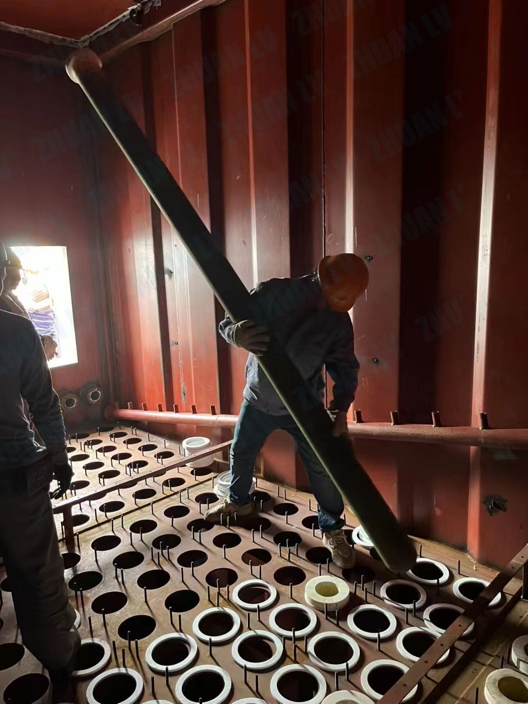 Ceramic filber filter tube with catalyst is used in dust removal