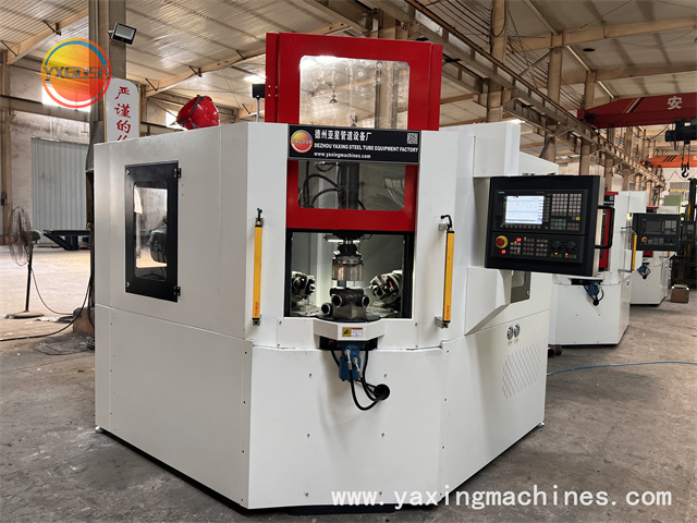 Full automatic steel elbow beveling machine