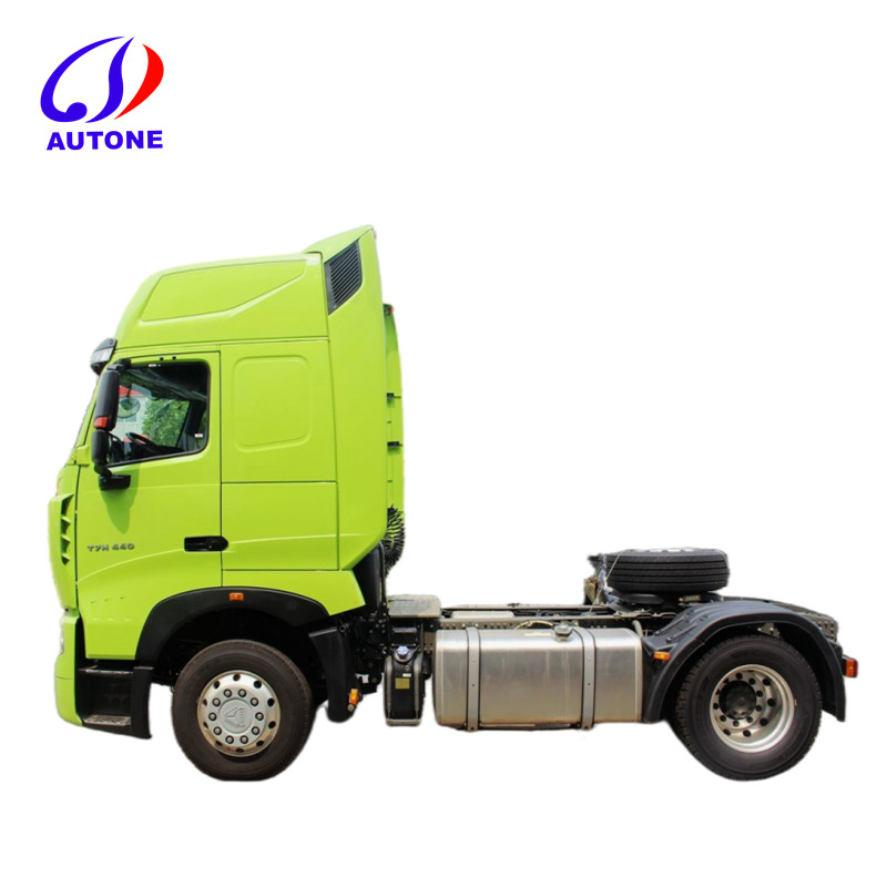 Second hand Howo 4X2 diesel tractor truck hot sale