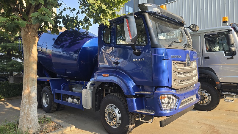 371 mixer truck