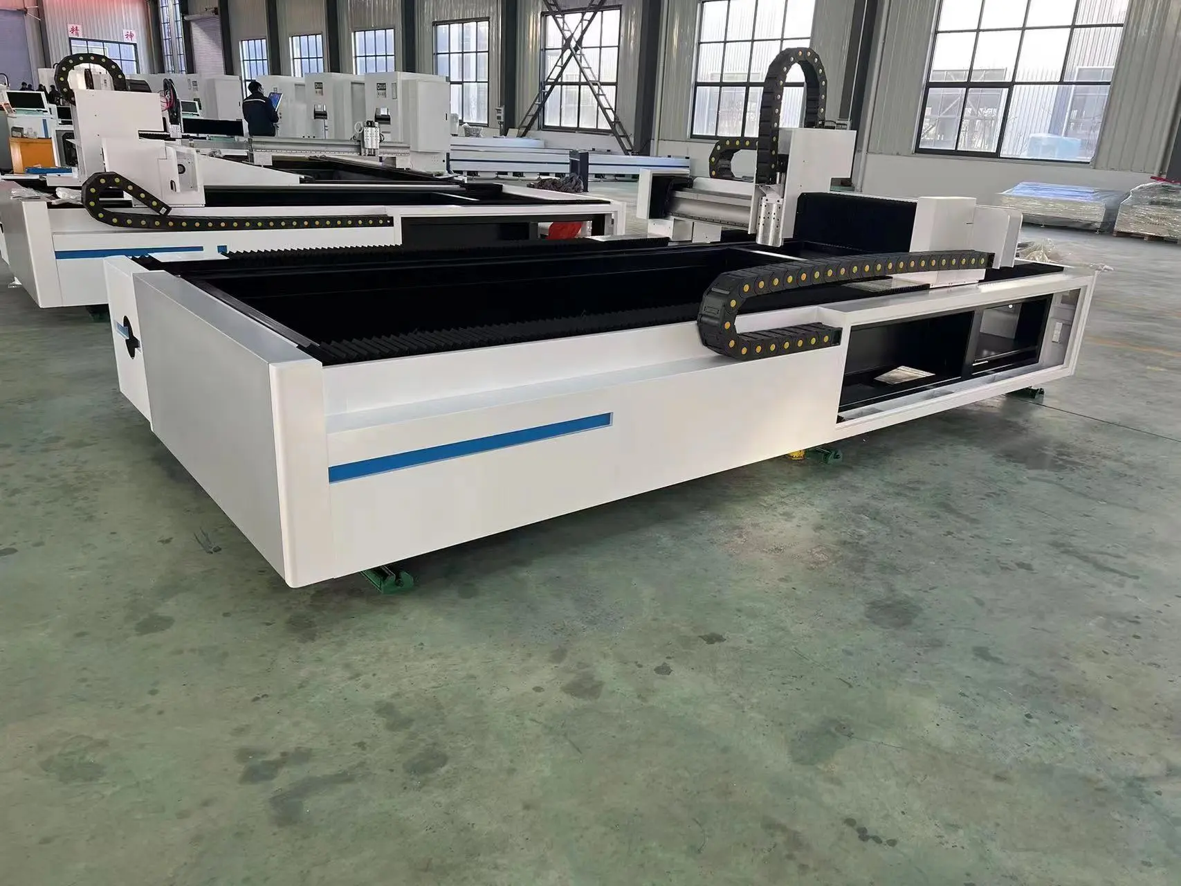 fiber laser sheet metal and tube cutting machine
