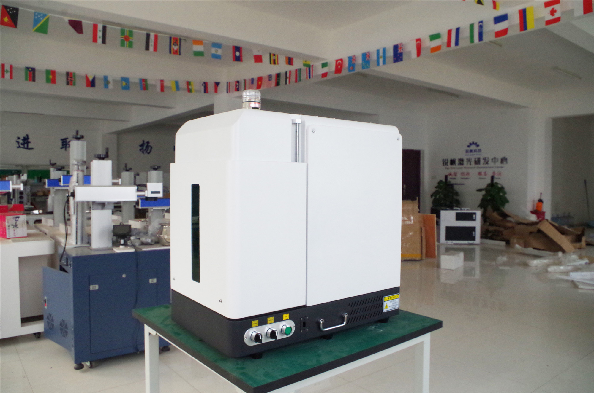 High Safety Fully enclosed Fiber Laser Marking Machine