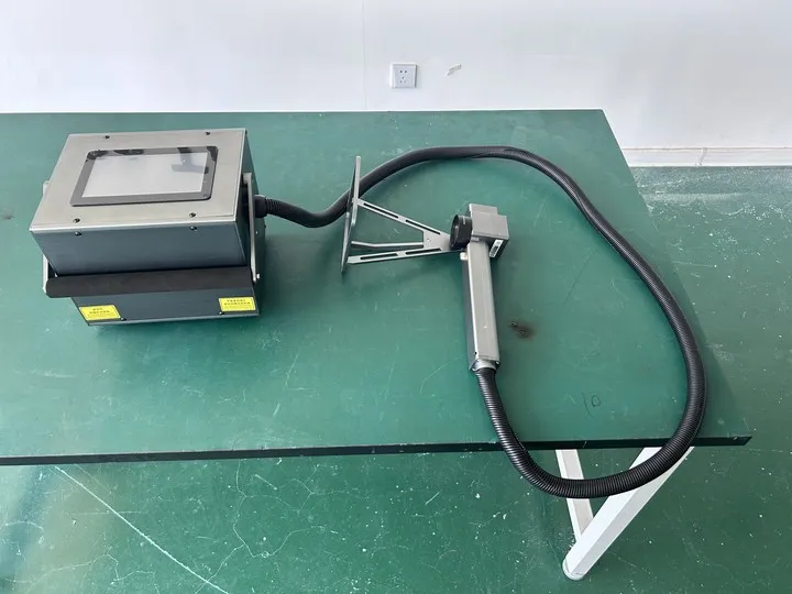 handheld fiber laser marking machine