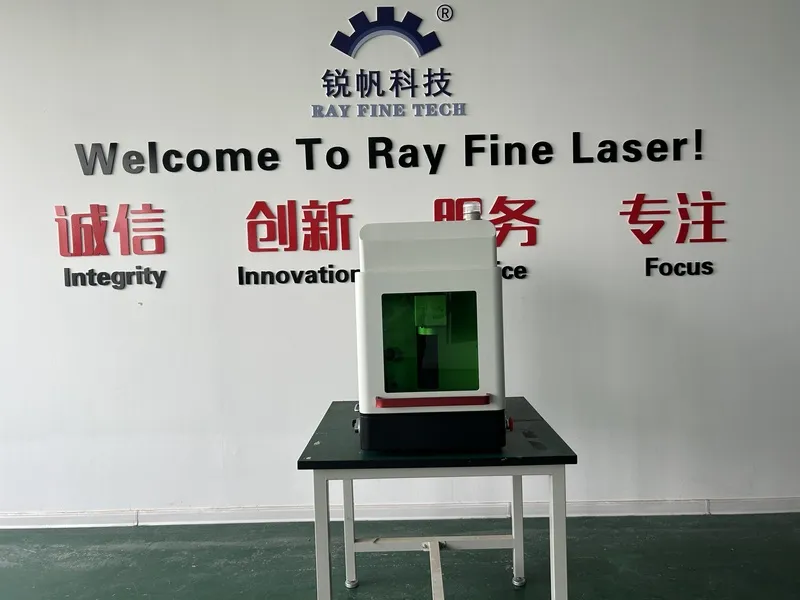 Enclosed Muti power fibre laser marking machine