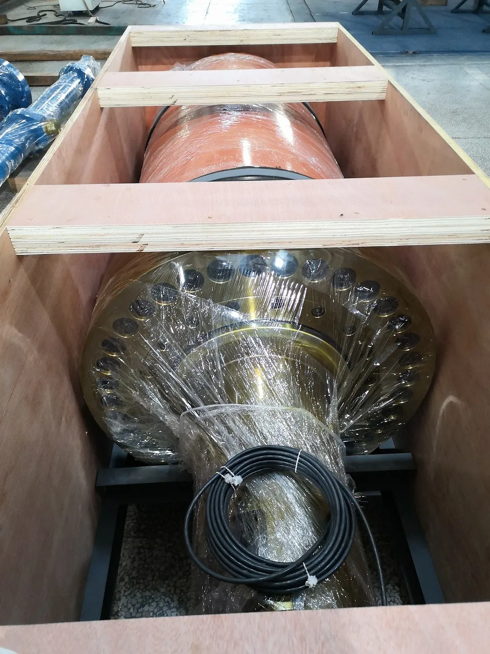 EOOE Hydraulic Cylinders Exported to Italy