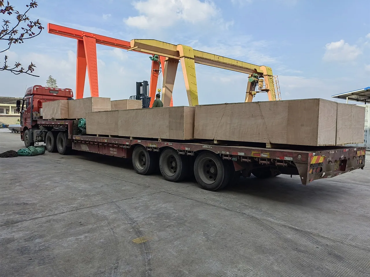EOOE Hydraulic Cylinders Exported to Italy