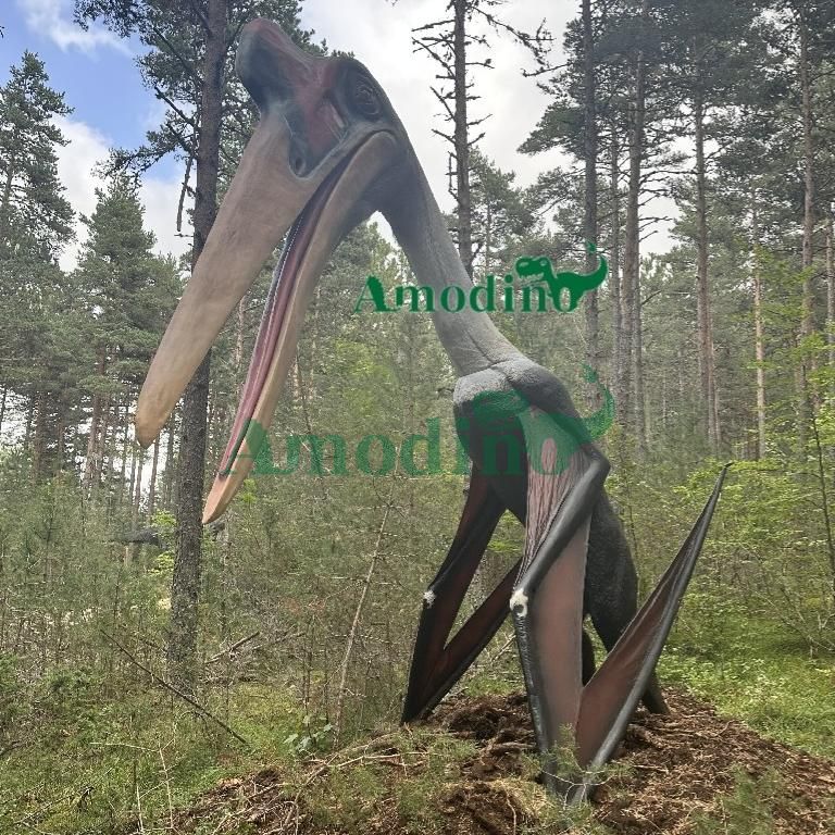 Simulation Pterosaur Models for Museum