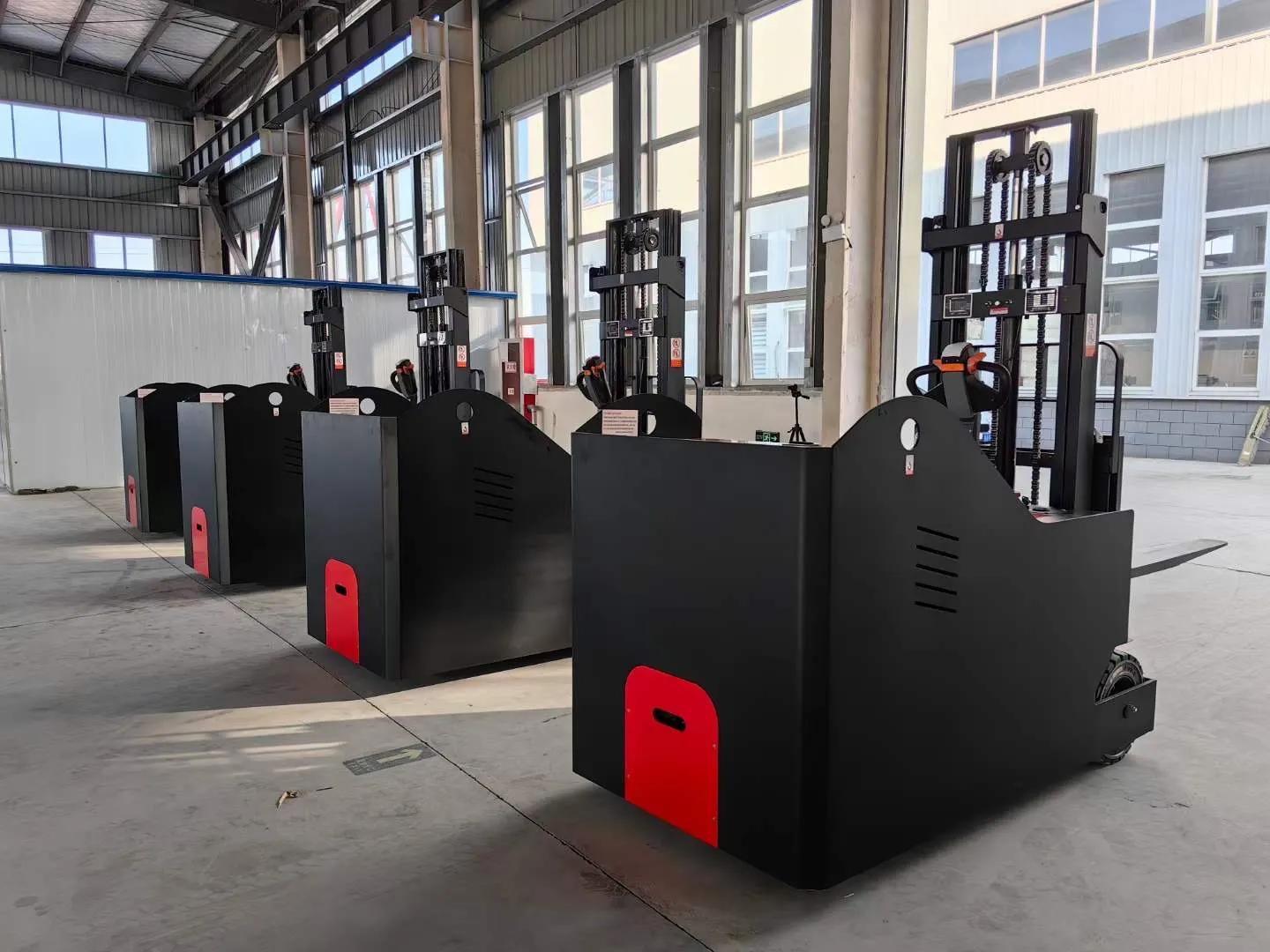 electric stacker, counter-balanced stacker, Electric stacker manufacturer