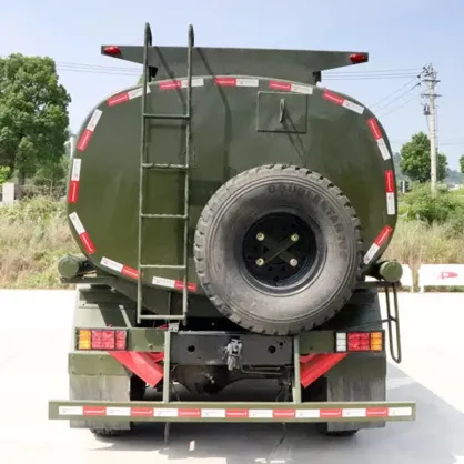 Off Road 6x6 Military Oil Transport Truck, Off Road Fuel Vehicle ...