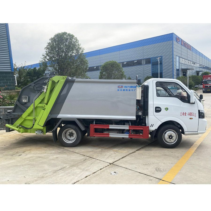 Dongfeng Small Compactor Garbage Truck, Compactor Truck