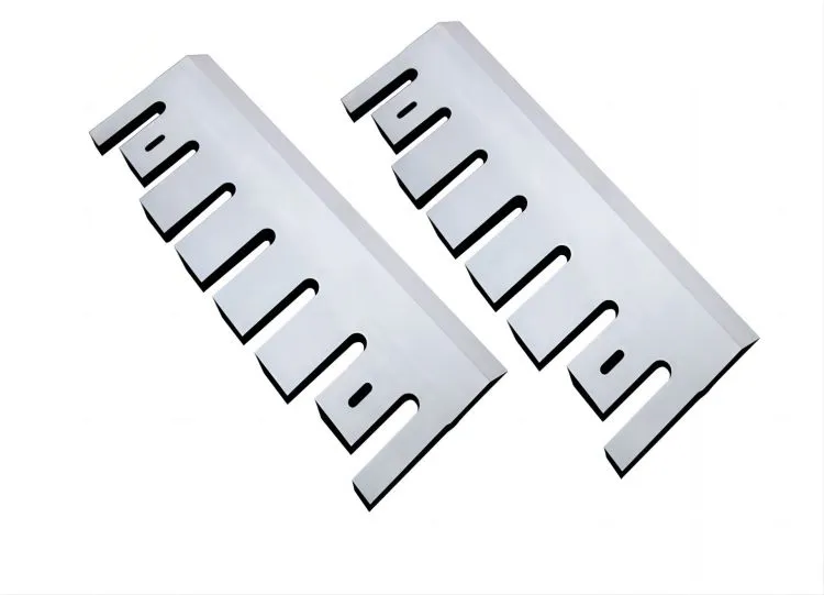Chipping machine blades