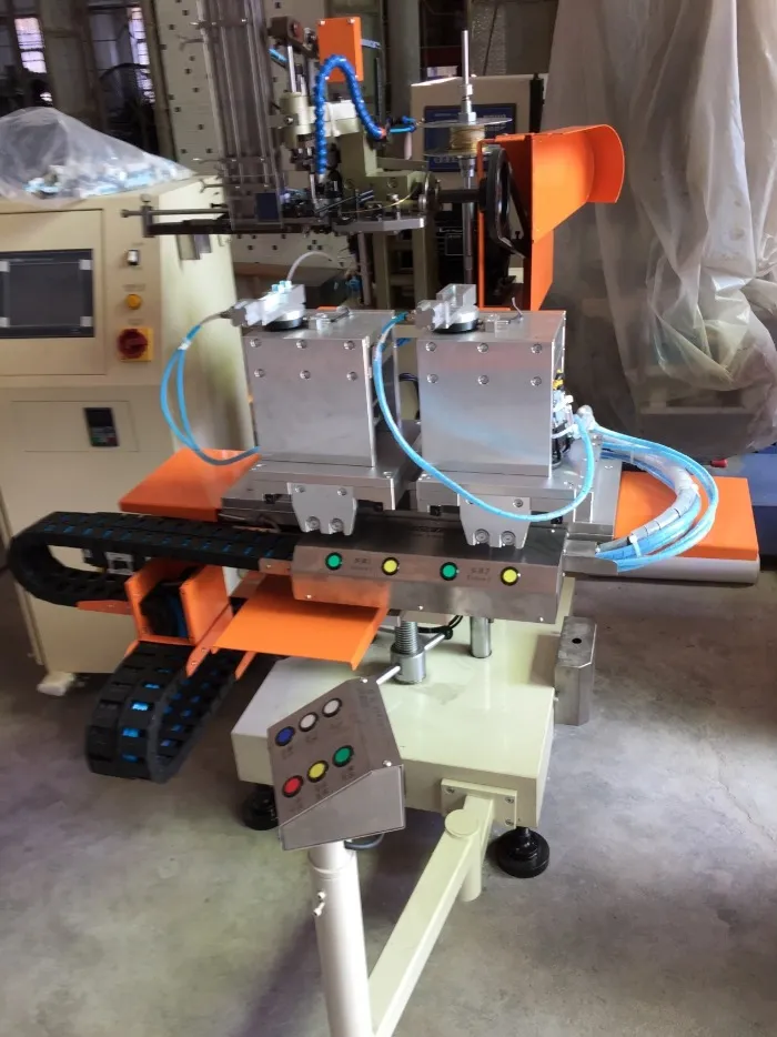 Toothbrush Head Tufting transplanting Machine