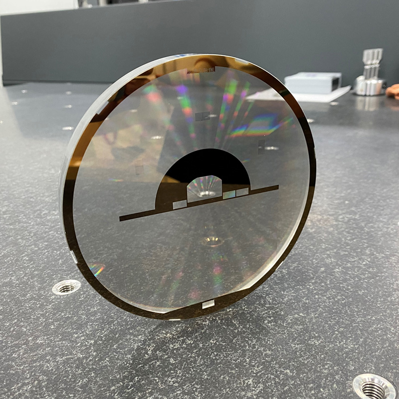 Interferometric asphere testing with CGH Lens