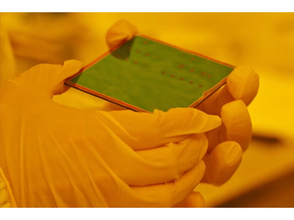 Interferometric Testing of ULE mirror