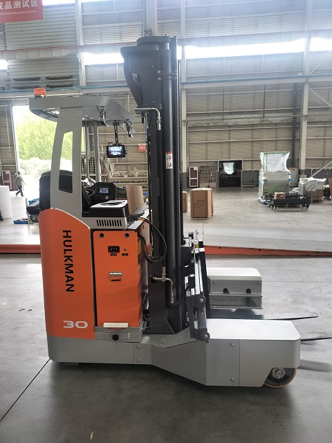New Full-Directional Lithium Forklift Ready for Argentina