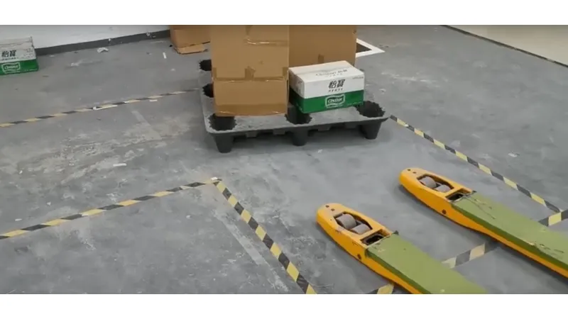 1.4 Ton AGV Narrow Aisle Electric Stacker