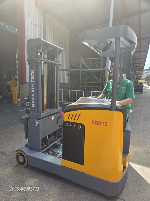 1.5T Reach Truck with 5m Lifting Height – A Smart Solution for ...