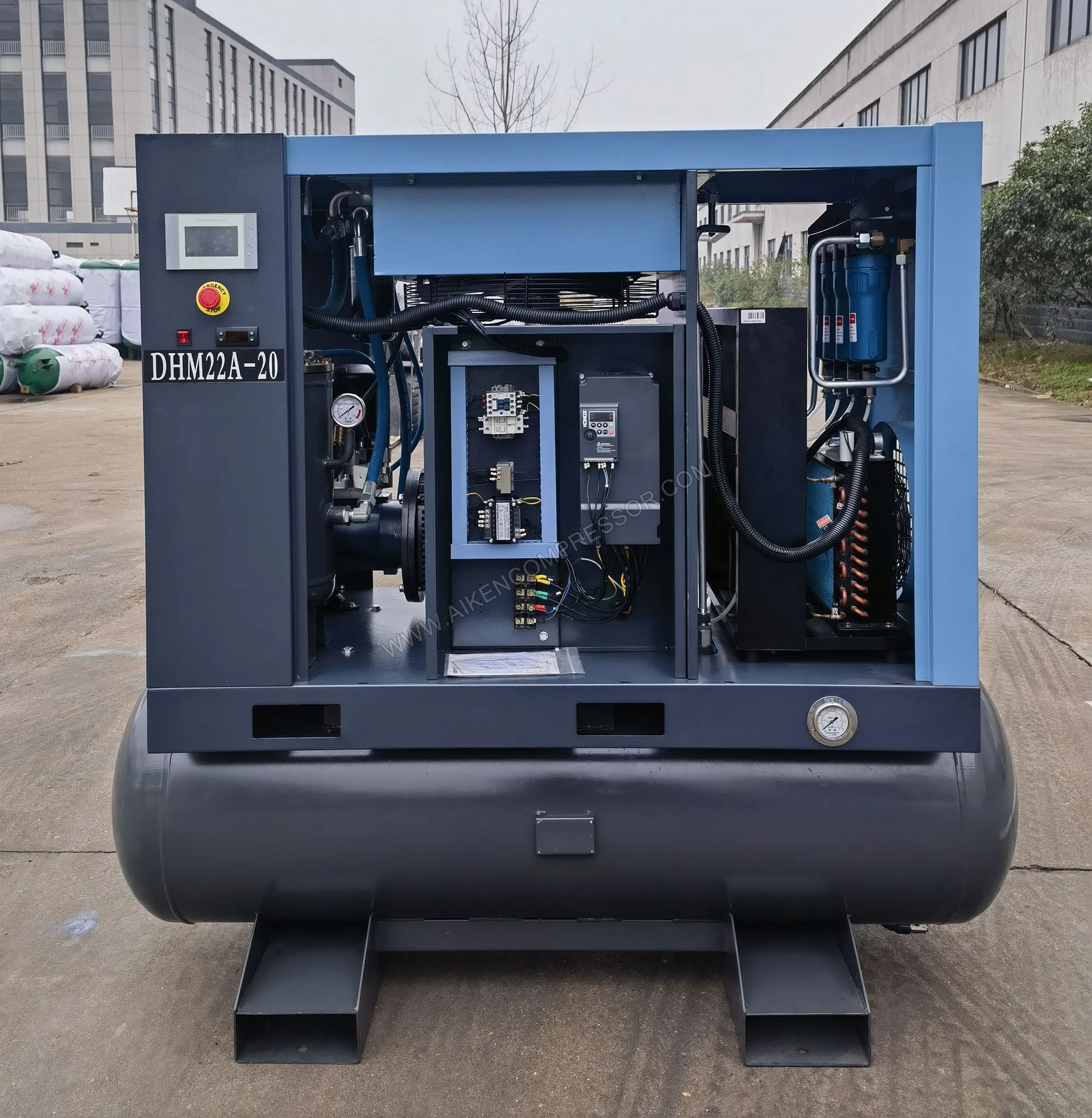 Screw type compressor for laser cutting machine