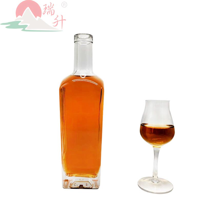 750ml Crystal Vodka Rum Bottle with Cork