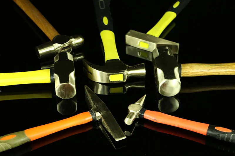 What are types of hammers?