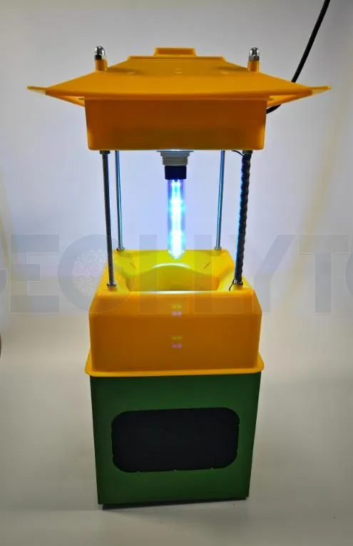 Outdoor insect killing lamp