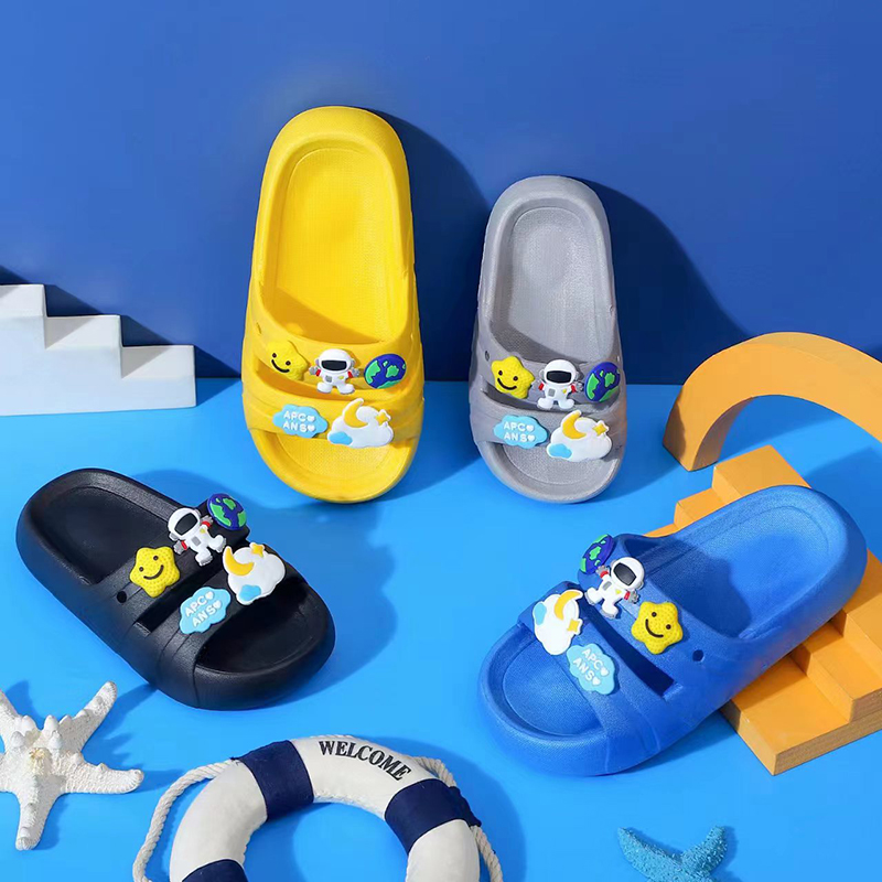 beach slippers,cartoon slippers, slippers boys and gir