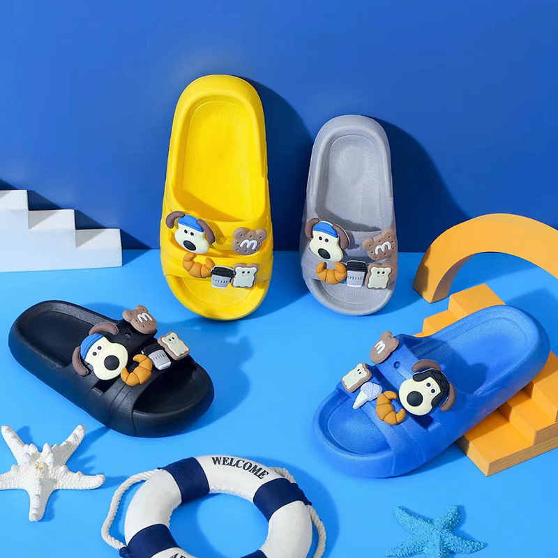 beach slippers,cartoon slippers, slippers boys and gir