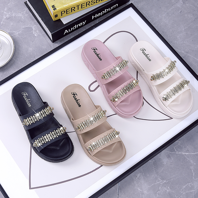 Popular beach slipper,ladies shoes for daily,fashionable slippers