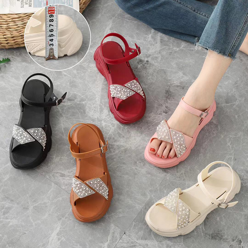 Chinese Factories sandals,diamond lady sandals,quality shoes
