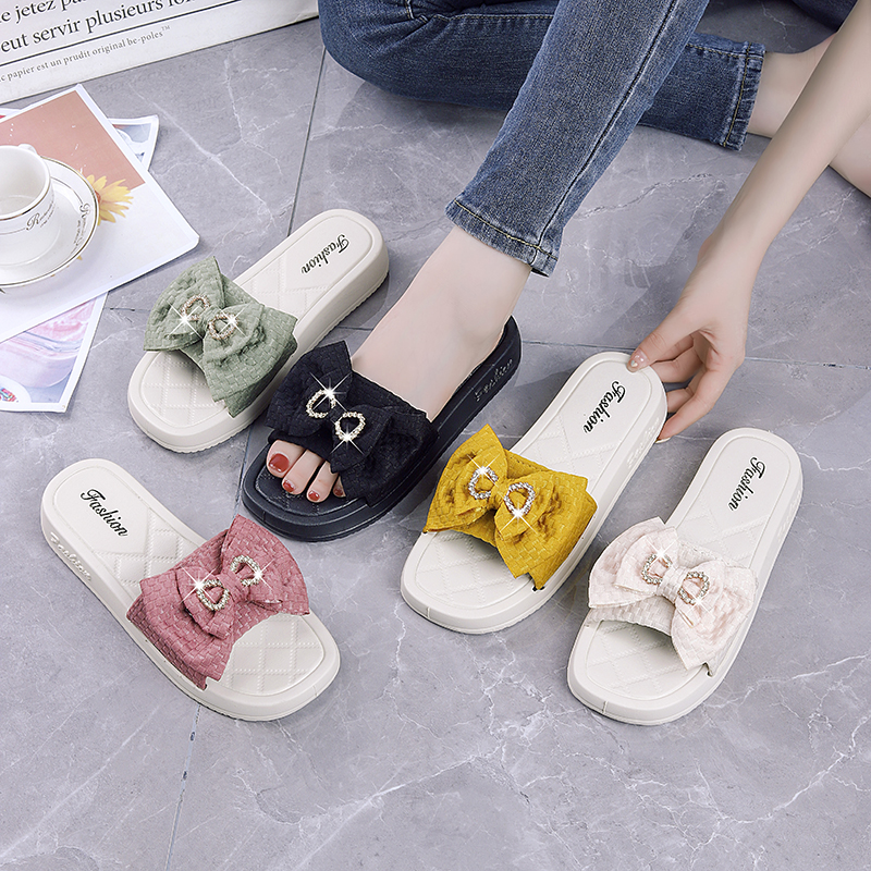 Bottomed Slip Slippers,Black And White Women shoes,PVC Material shoes
