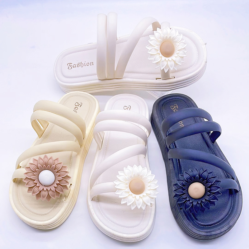 beautiful ladies shoes,slippers for women,flower beach slippers