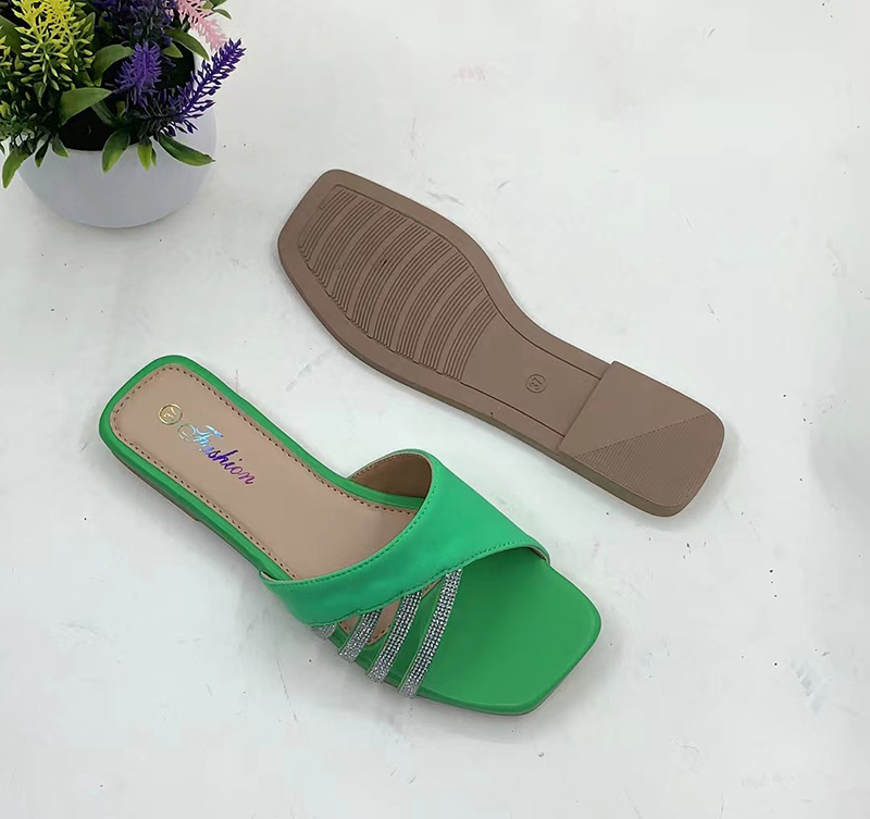 handmade leather slippers, custom slippers,Delicate designer shoes