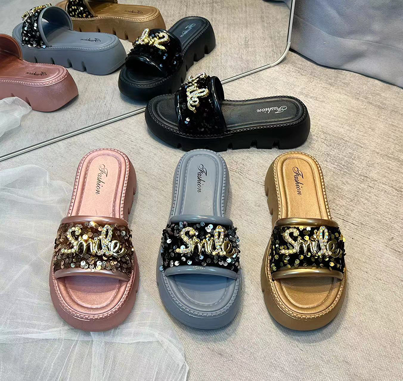 Sparkling classy slippers ,pvc color sole slippers,slippers for ladies