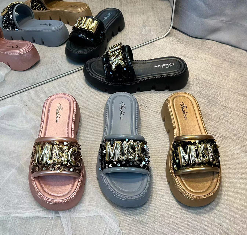 Sparkling classy slippers ,pvc color sole slippers,slippers for ladies
