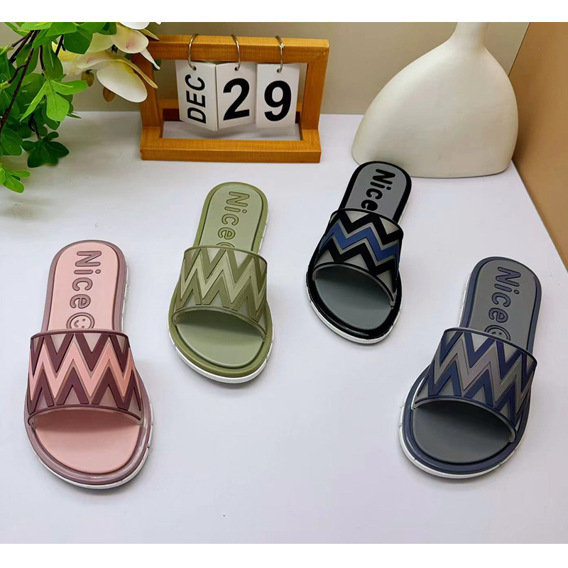 outdoor designer slippers, style slides slippers,flat slippers