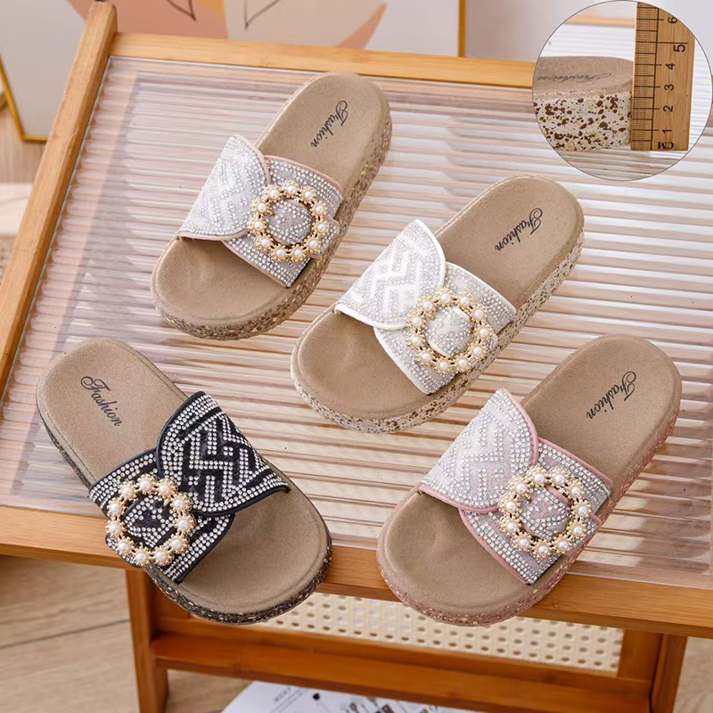 sparkling diamond slippers,summer girls slippers,buckle thick soled