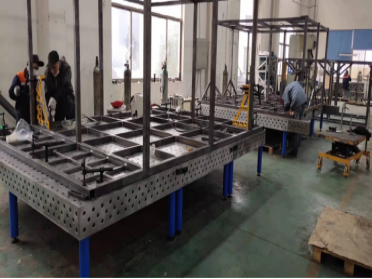 Door and Windows Welding Table