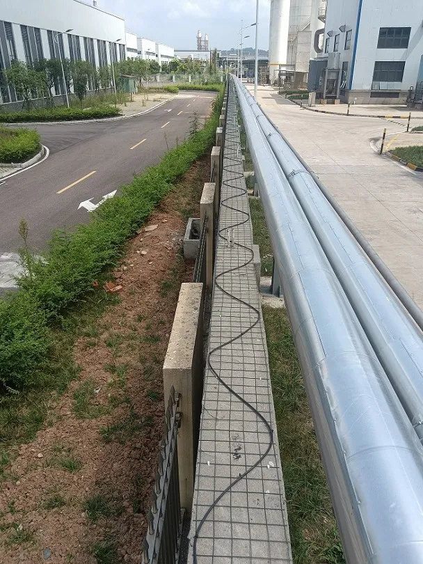 Raycom Successfully Install and Debug Positioning type Fiber Intrusion ...