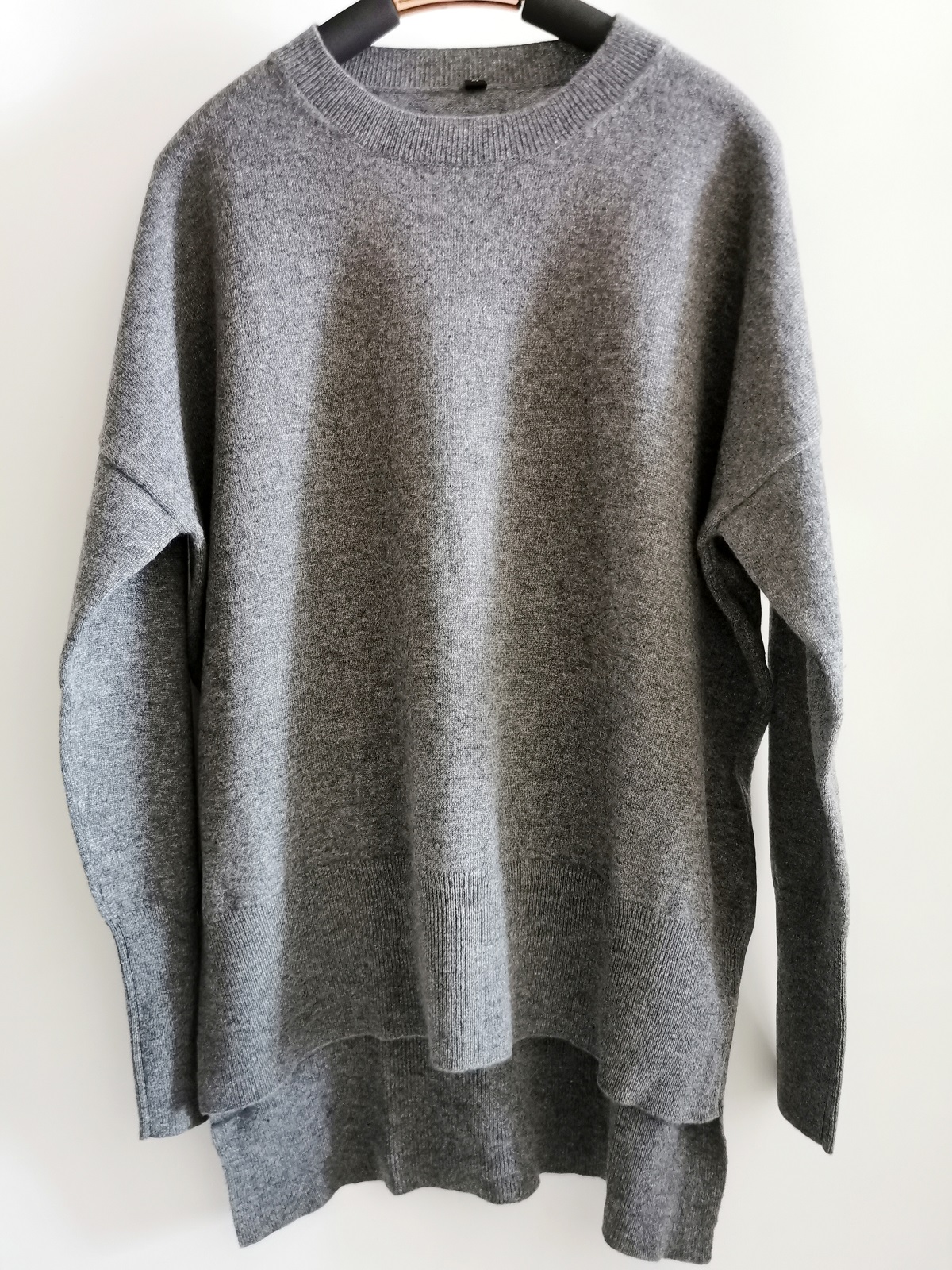 Women's round neck sweater for FW