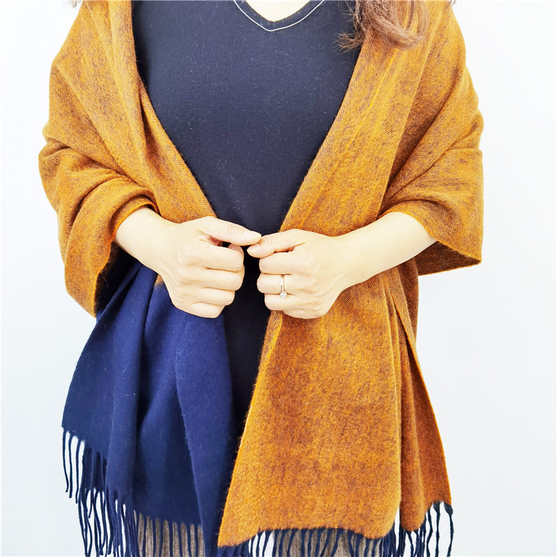 Cashmere woven stole contrast color ends