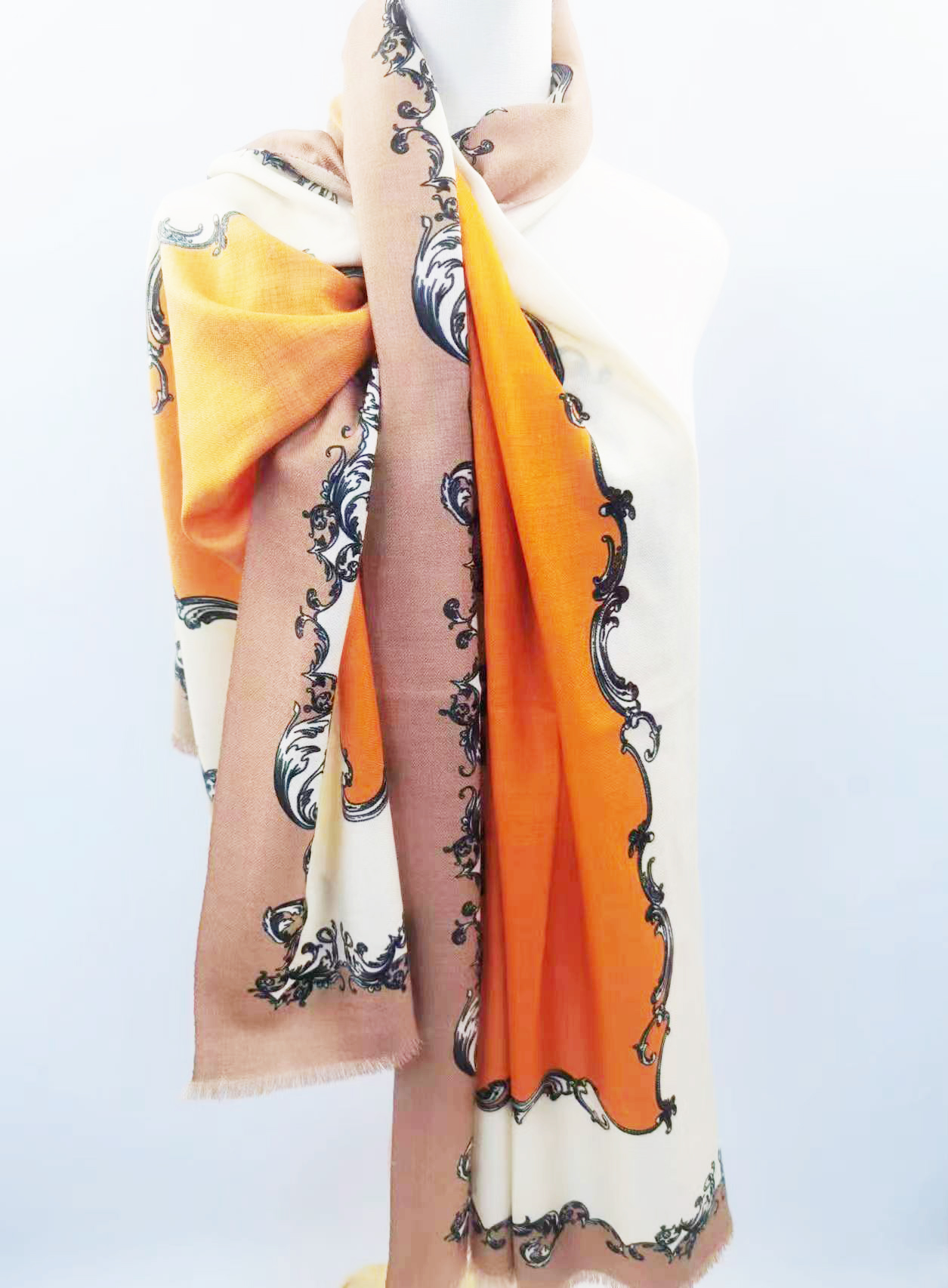 Women's woolen woven shawl printed