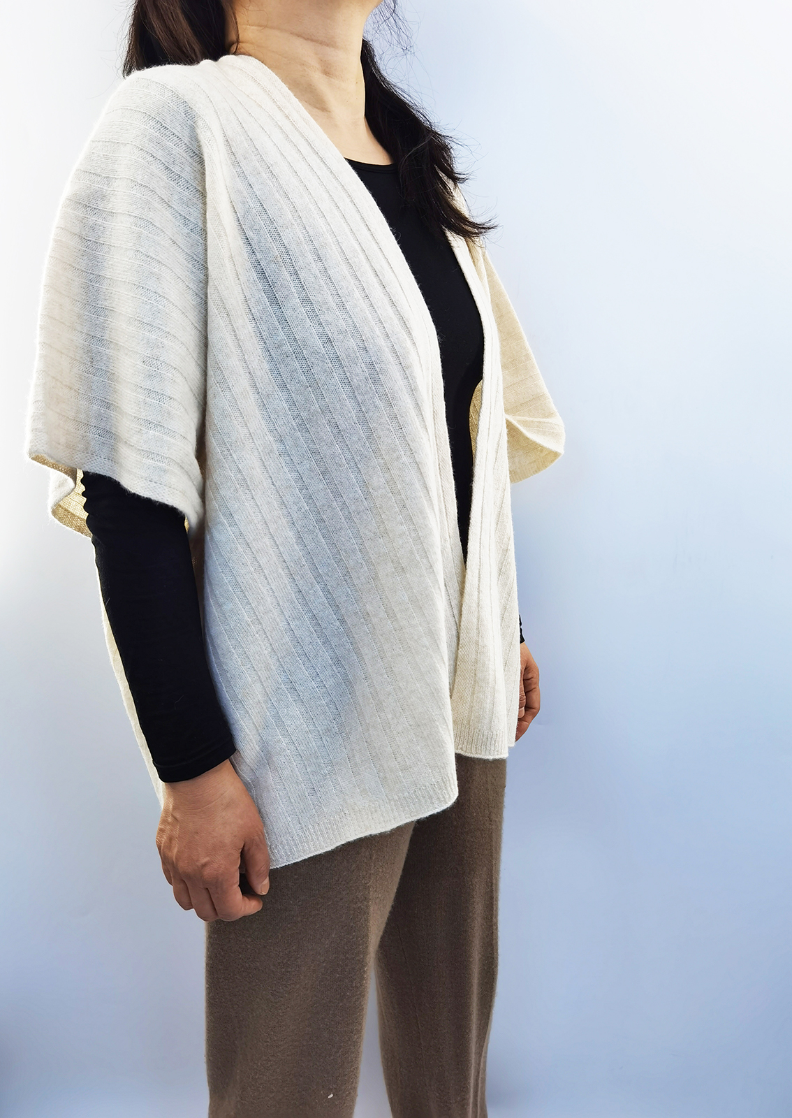 Women's Cashmere rib knit poncho
