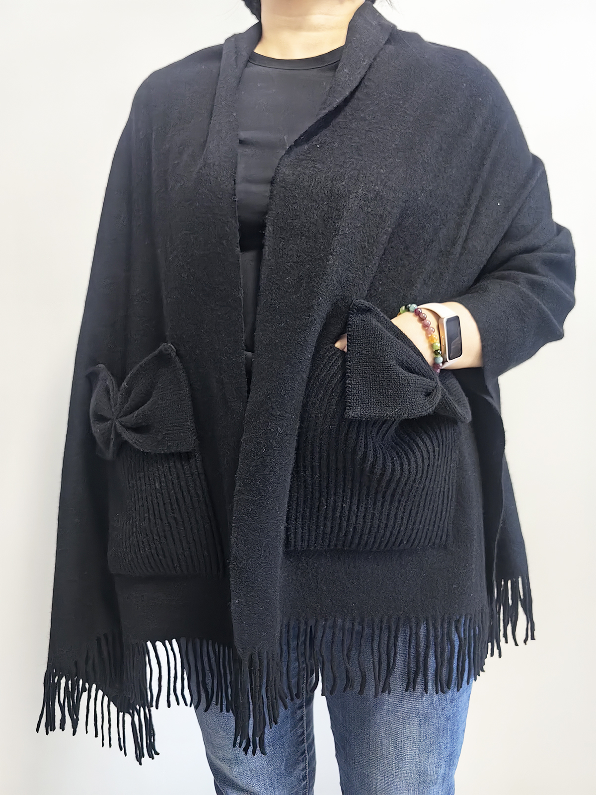Lady's cashmere fashion shawl with knit pocket &bow