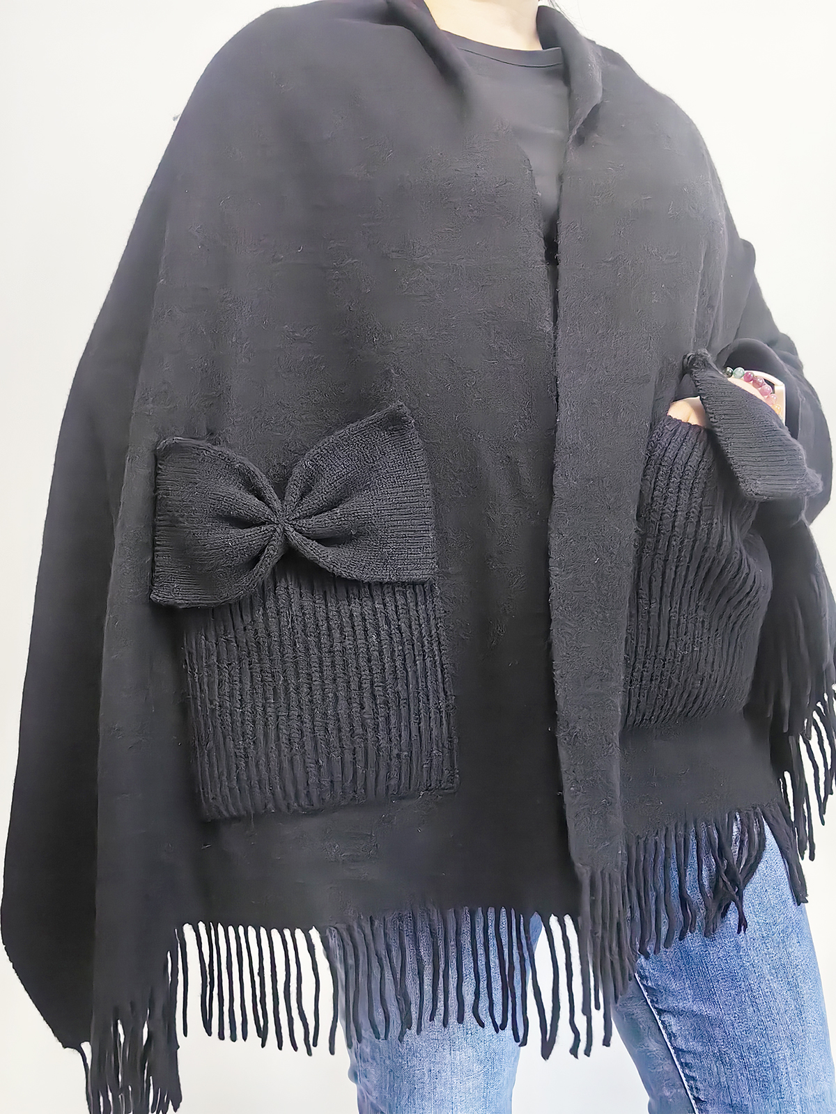 Lady's cashmere fashion shawl with knit pocket &bow